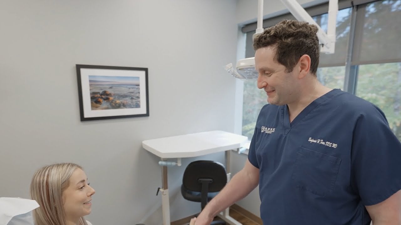 Meet Dr. Benjamin Farr Nashua & Bedford NH Oral Surgeon